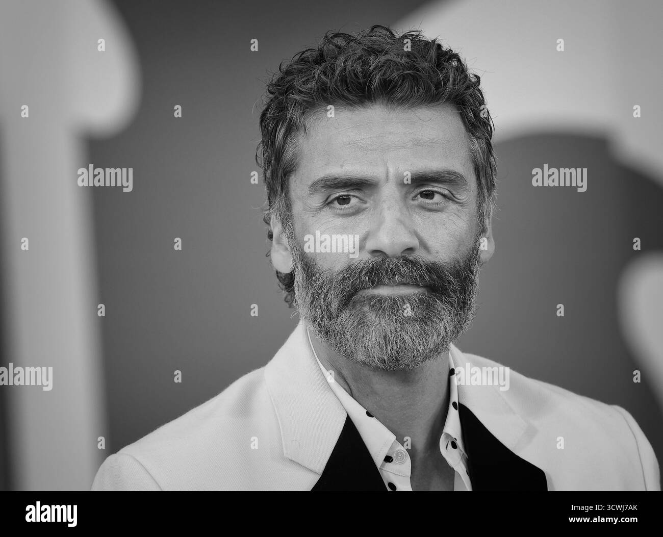 Actor oscar isaac director hi-res stock photography and images - Alamy