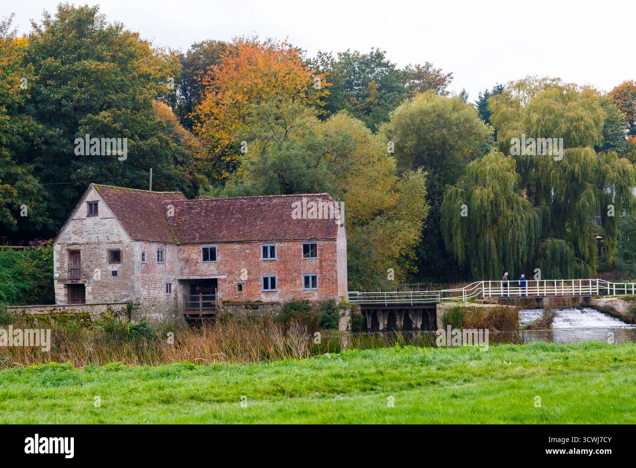 Sturminster Newton, Dorset, UK. 12th October 2025. UK Weather: Autumn ...