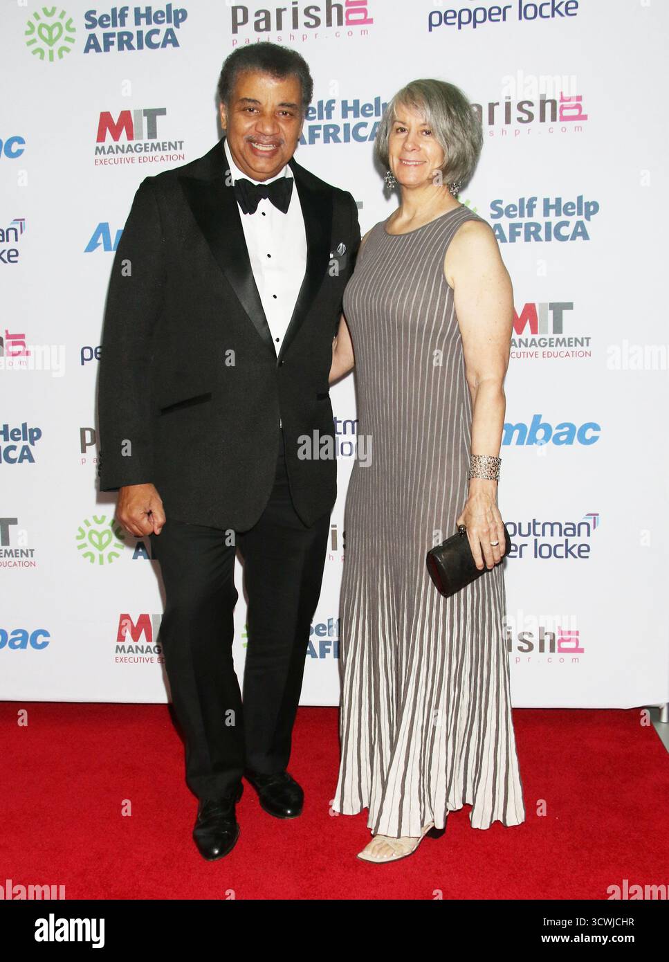 Neil degrasse tyson and alice young hi-res stock photography and images ...