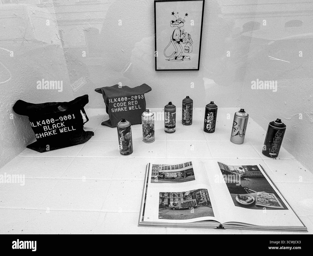 Art supplies shop in Black and White Stock Photos & Images - Alamy