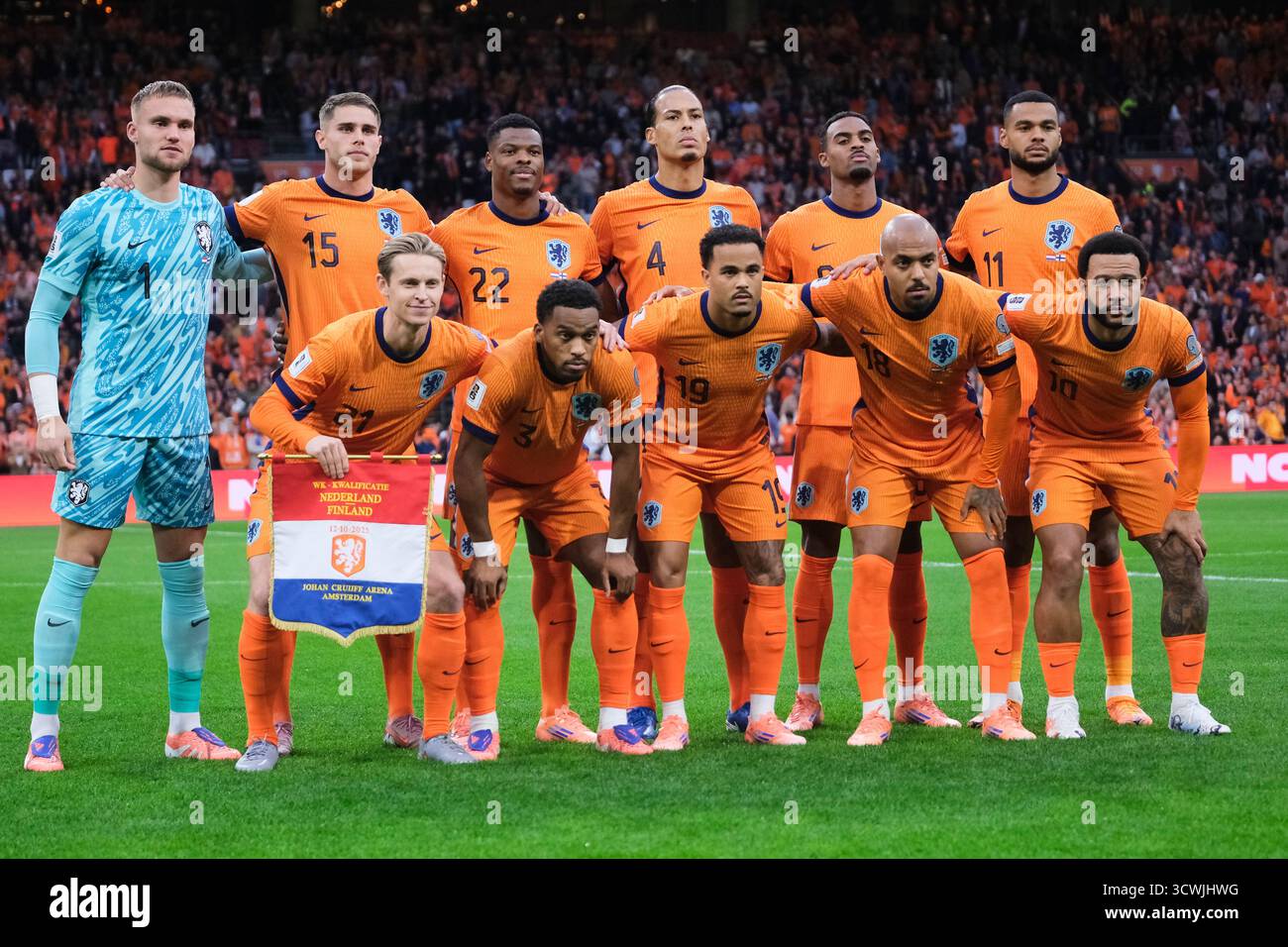 The Netherlands players pose before a World Cup 2026 group G qualifying ...
