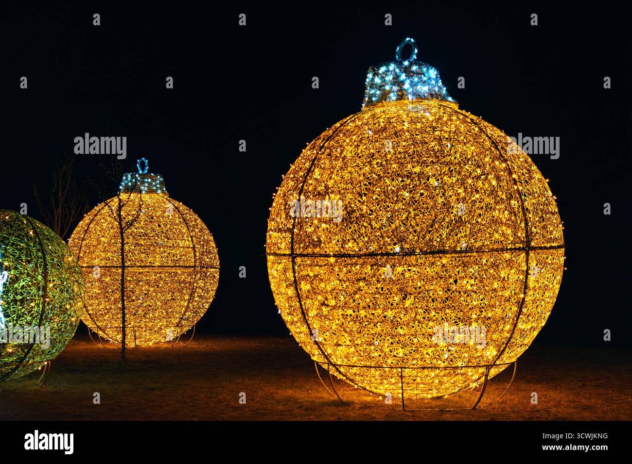 Large illuminated holiday installation hi-res stock photography and ...