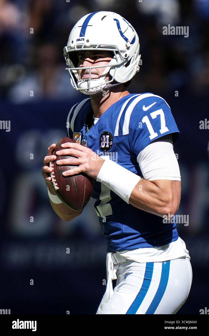 Indianapolis Colts quarterback Daniel Jones (17) works in the pocket ...