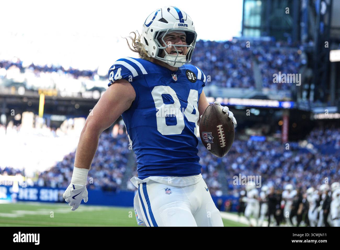 Indianapolis Colts tight end Tyler Warren (84) celebrates his touchdown ...