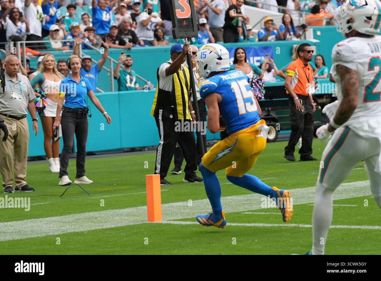 Los Angeles Chargers wide receiver Ladd McConkey (15) scores a ...