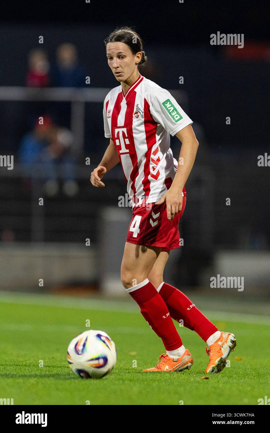 Sara Agrez (1. FC K?ln, 4) am 6. Spieltag der Google Pixel Frauen ...