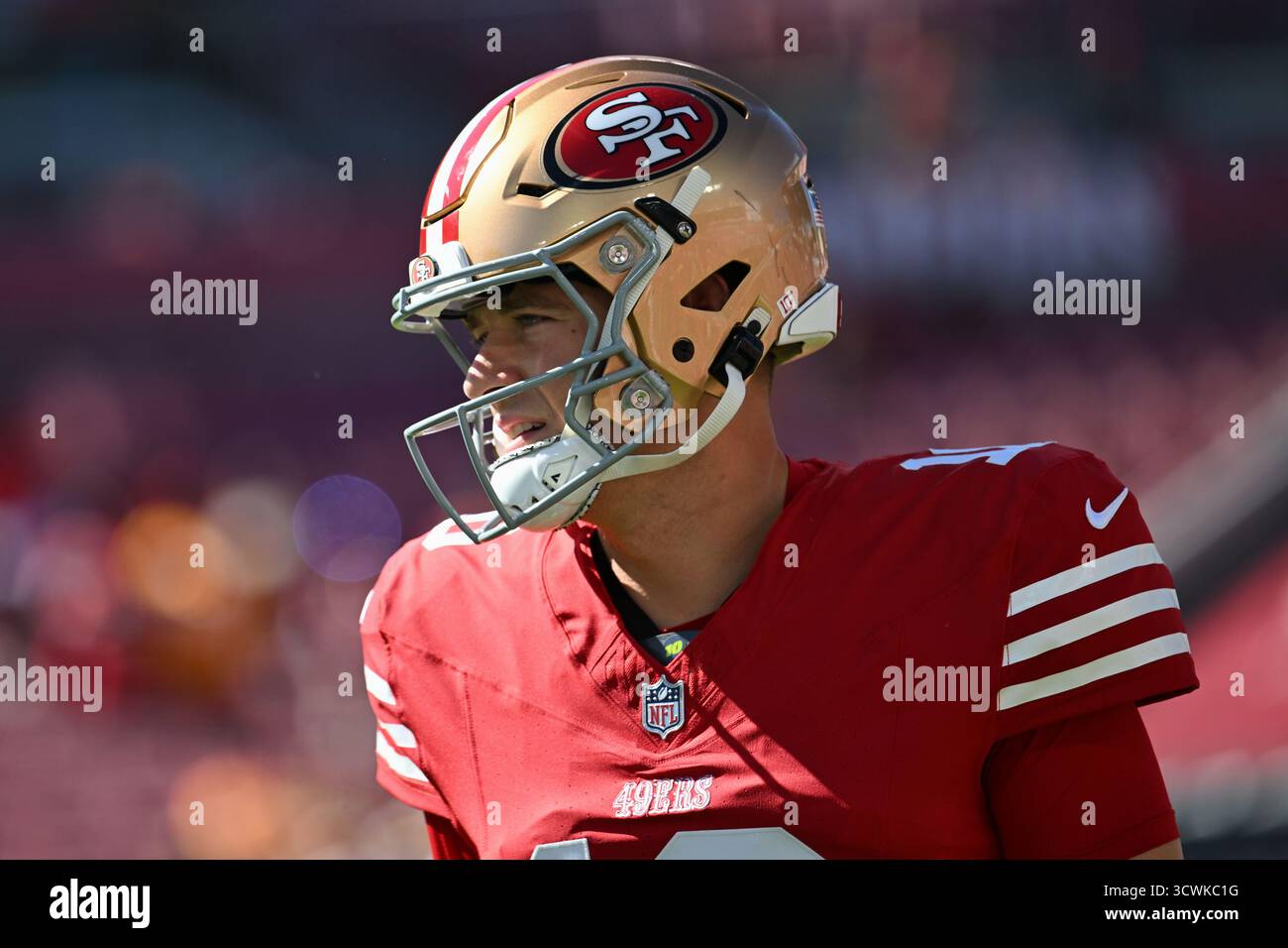 San Francisco 49ers quarterback Mac Jones warms up before an NFL ...