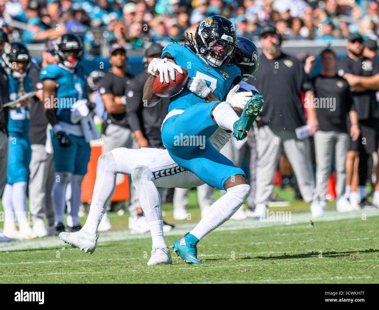 October 12, 2025: Jacksonville Jaguars wide receiver Brian Thomas Jr ...
