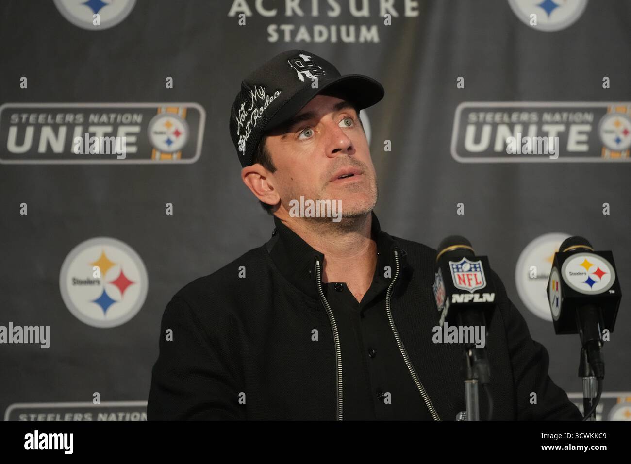 Pittsburgh Steelers quarterback Aaron Rodgers speaks during a news ...