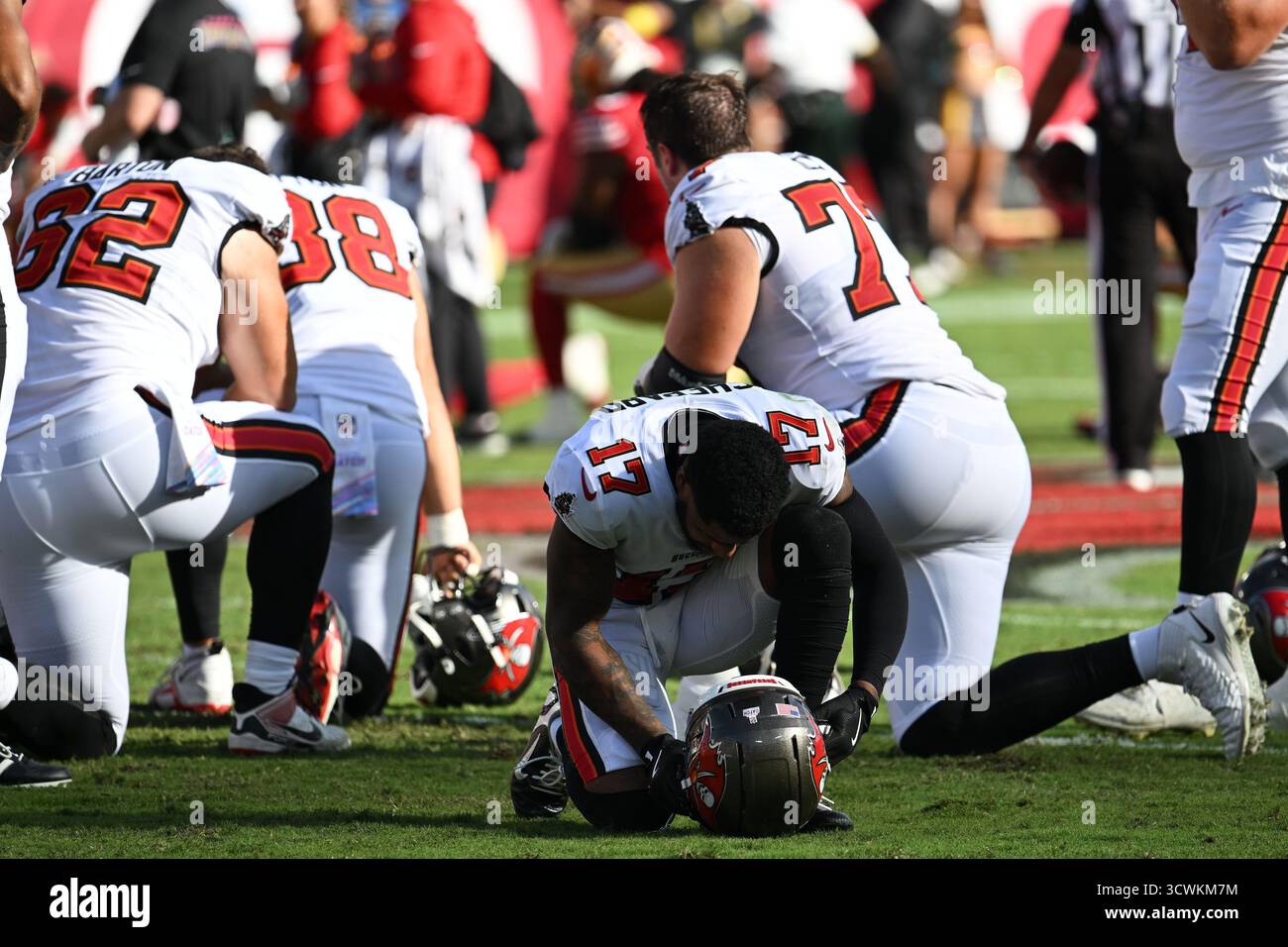 Tampa Bay Buccaneers wide receiver Sterling Shepard (17) and teammates ...