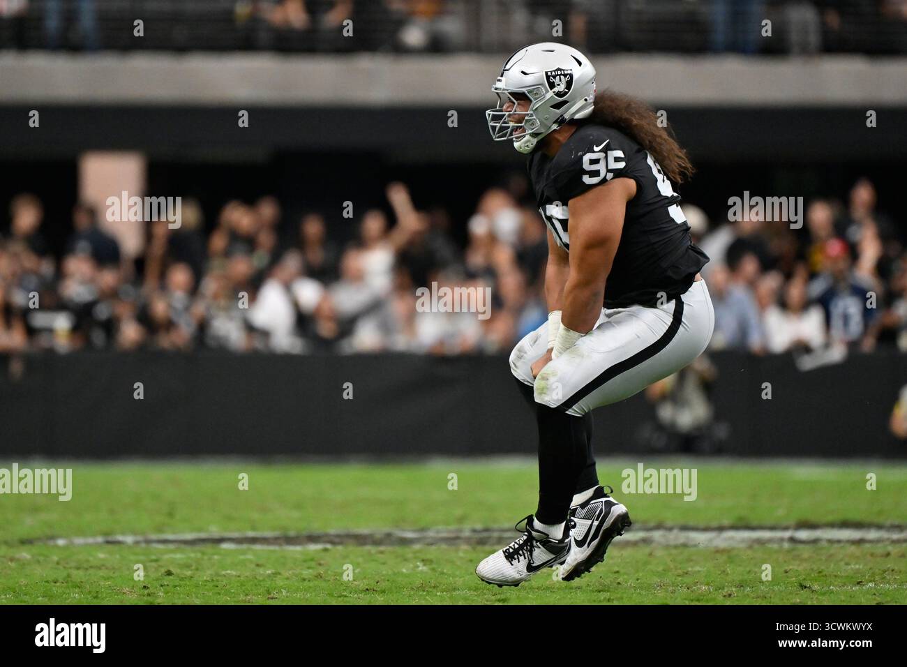 Las Vegas Raiders defensive tackle Leki Fotu (95) celebrates after ...