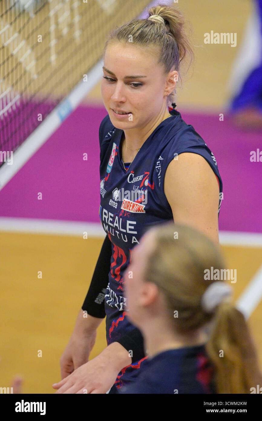 #17 Anna Gray (Centrale) in action during Serie A1 match between Reale ...
