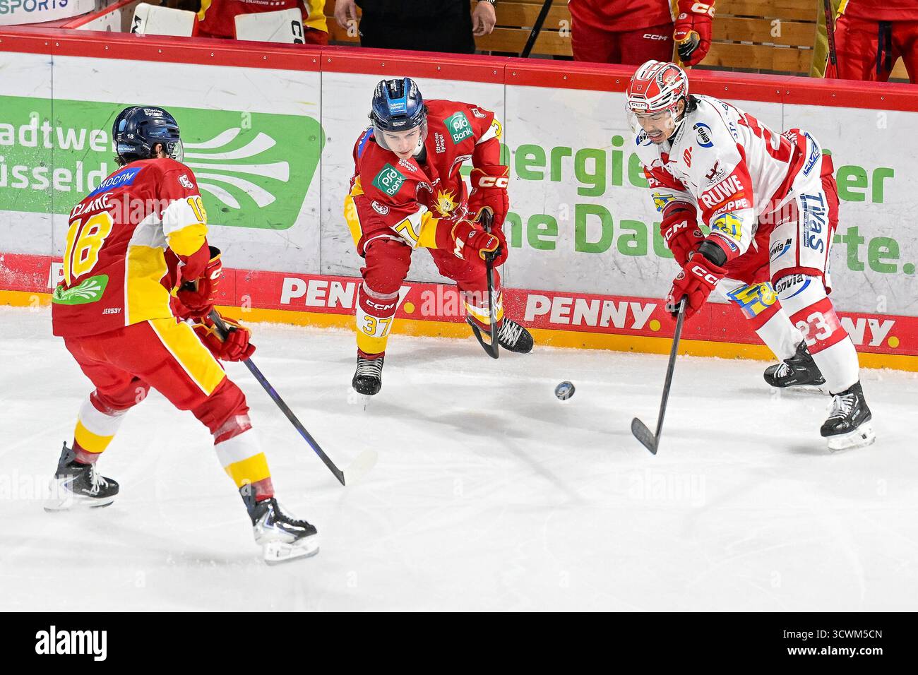 Eishockey DEL2 - 25/26 - 8. Spieltag: Düsseldorfer EG vs Eispiraten ...