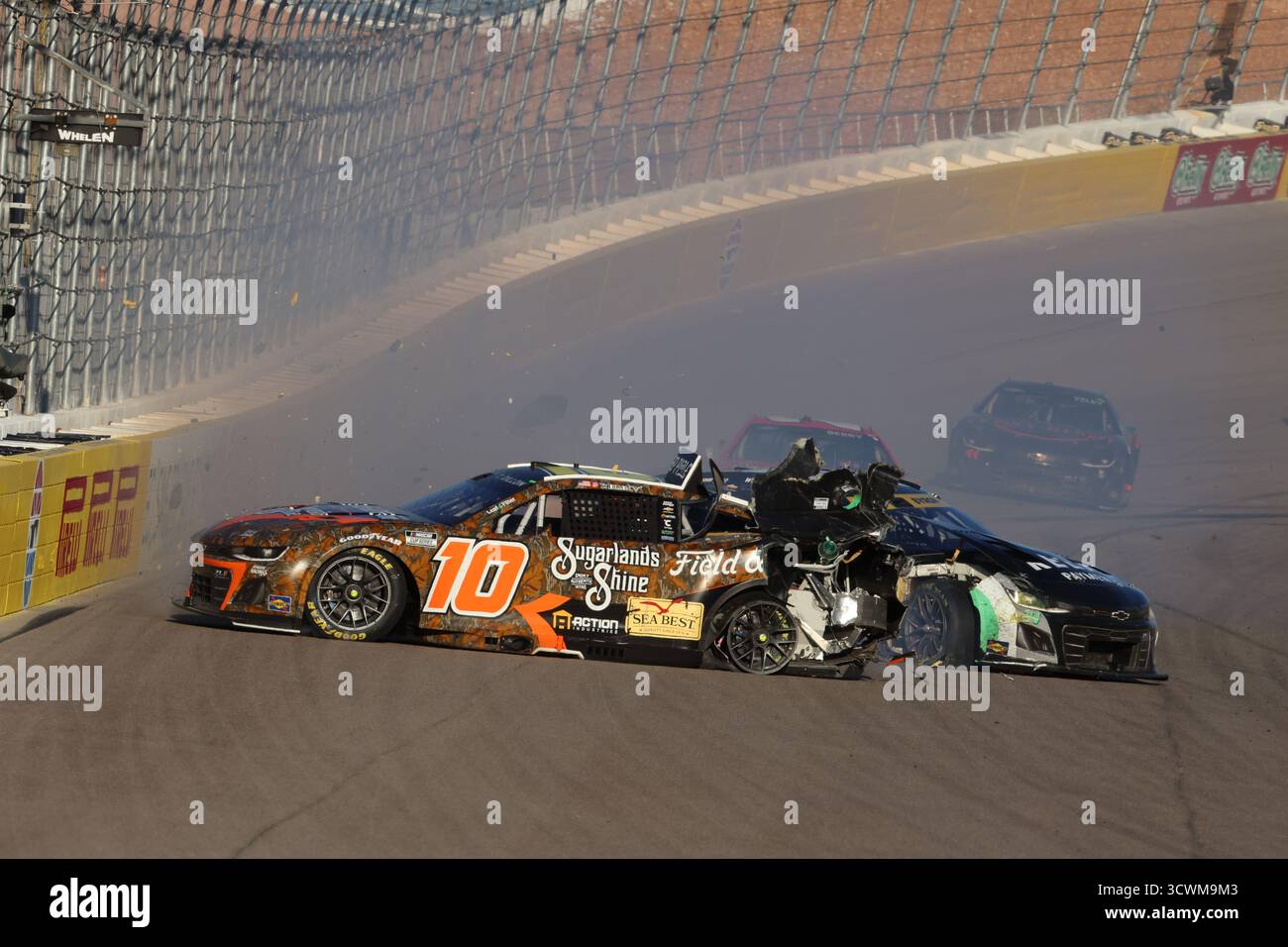 LAS VEGAS, NV - OCTOBER 12: William Byron (#24 Hendrick Motorsports ...