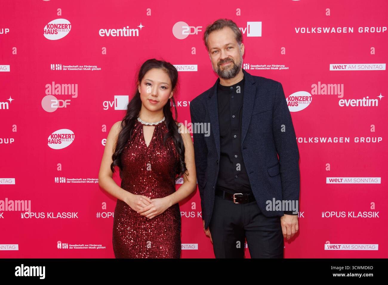 Award - Deutscher Filmpreis 2024 Leia Zhu und Marcus Heinicke beim Opus ...