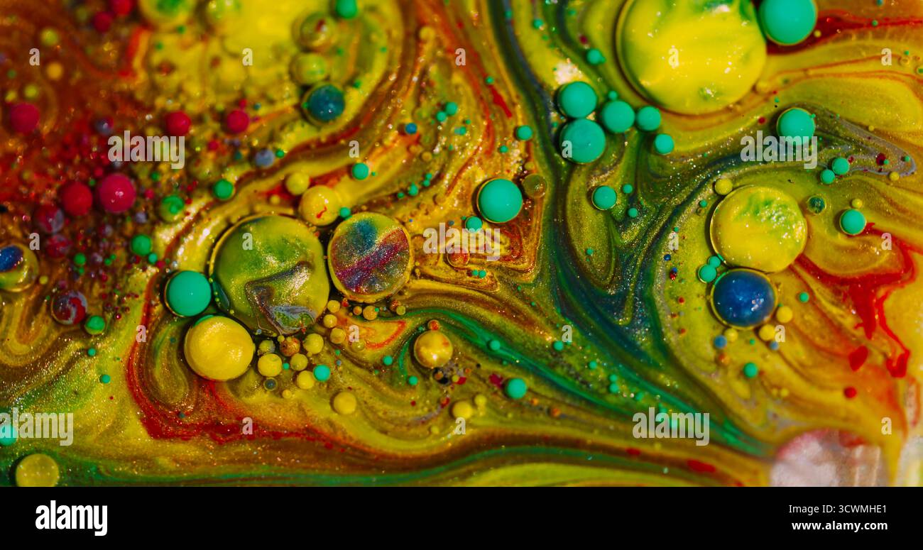 Glitter spatter ink oil hi-res stock photography and images - Alamy