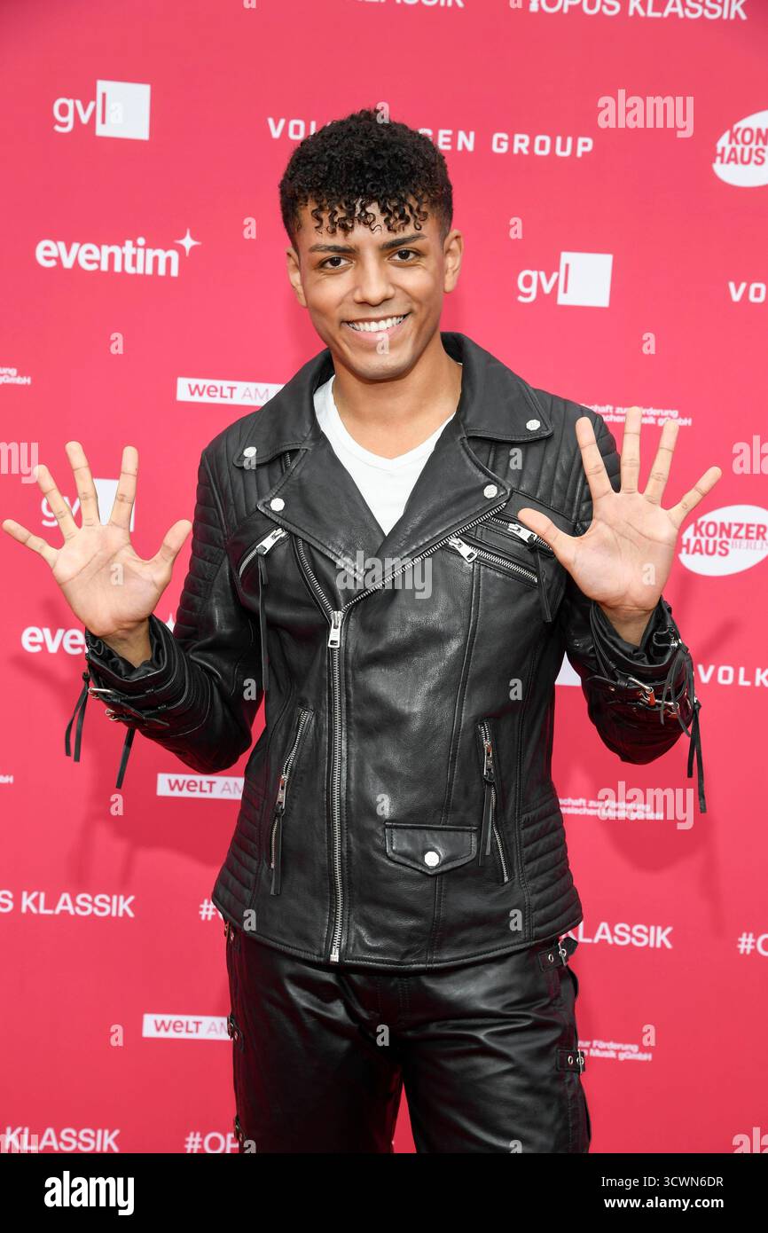 abb Louis Philippson deutscher Pianist zu Gast auf dem roten Teppich ...