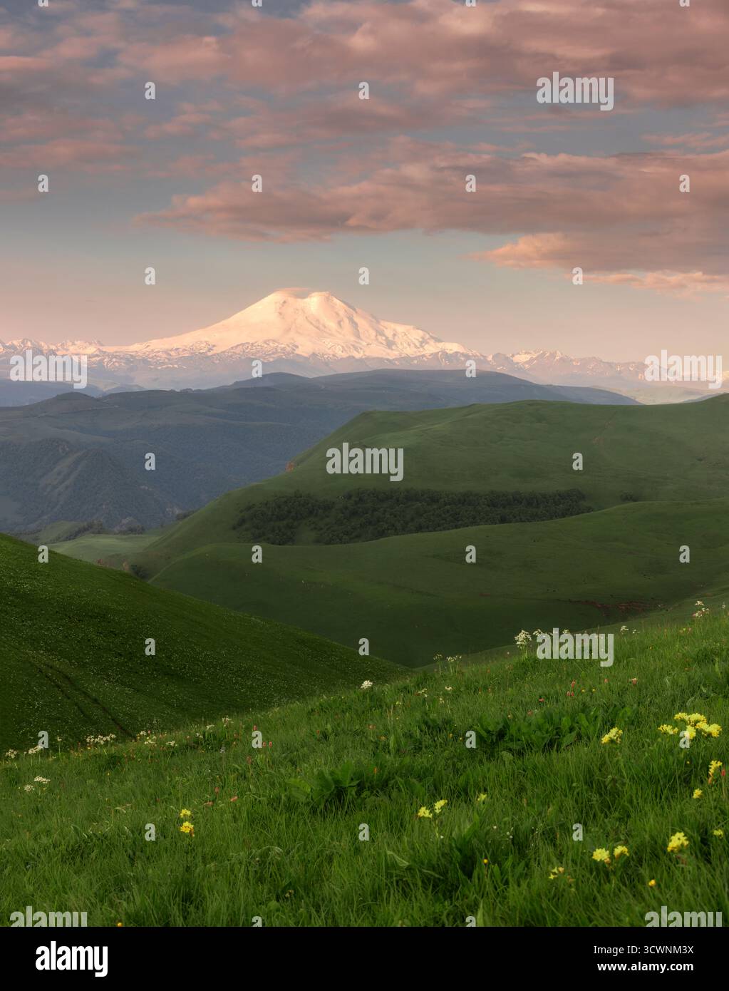 Breathtaking view mountains hills hi-res stock photography and images ...
