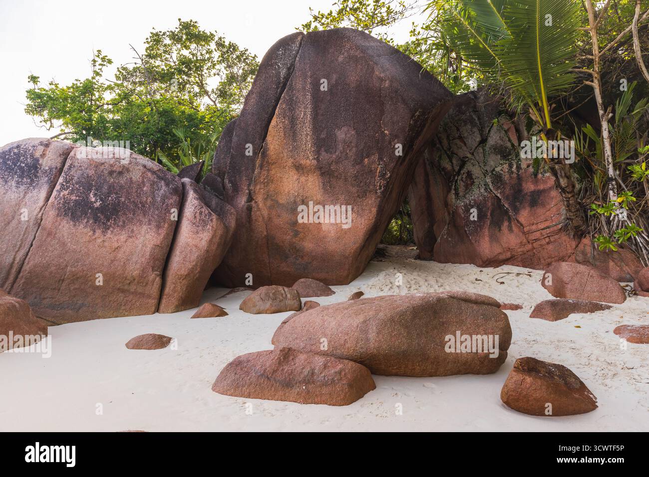 Massive boulders on beautiful tropical hi-res stock photography and ...