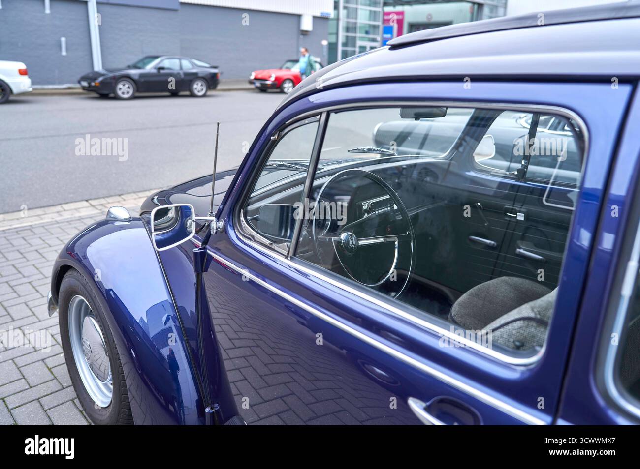 VW Käfer auf der Erlebnis- und Einkaufsmesse infa 2025 auf dem ...