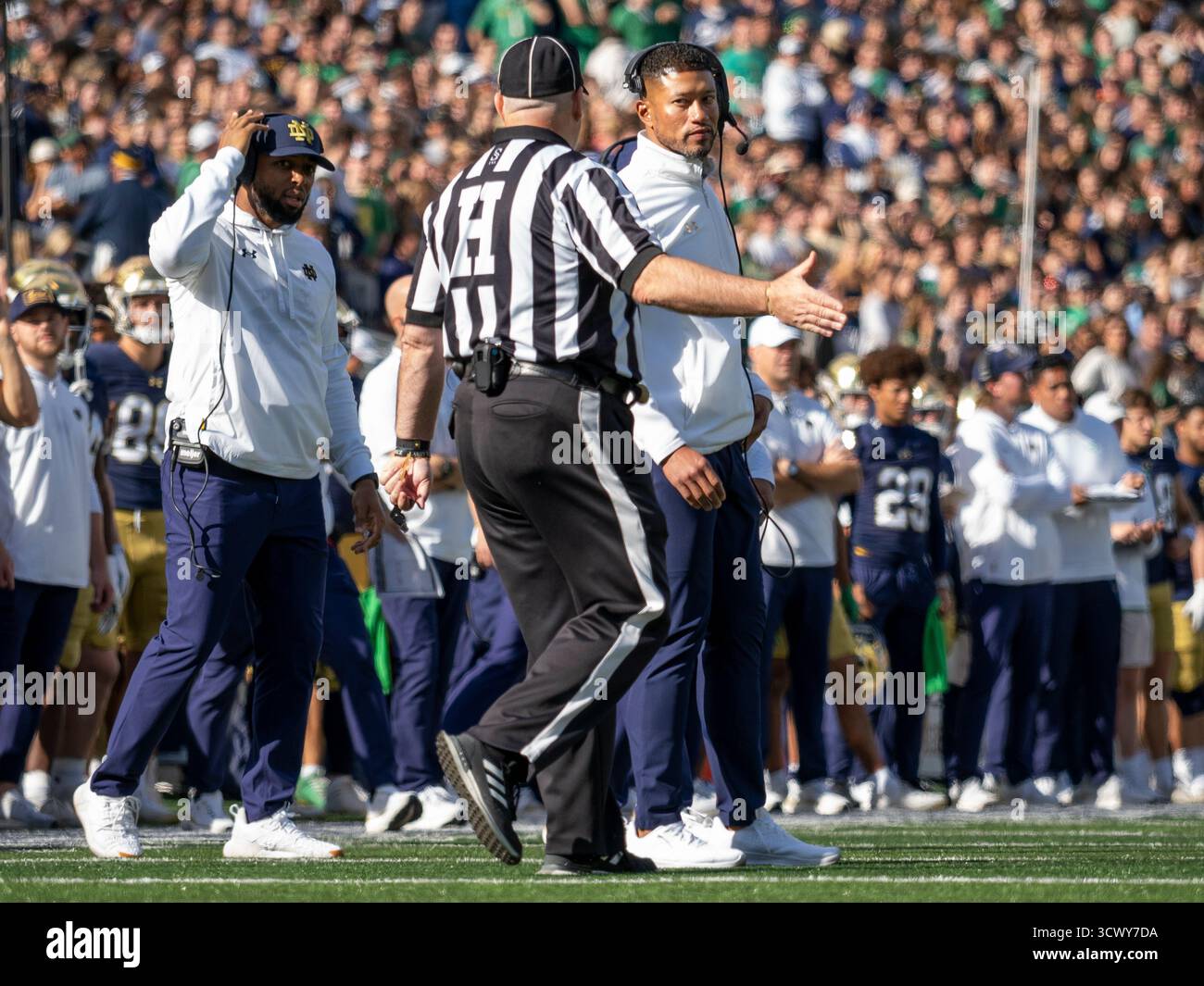 SOUTH BEND, IN - OCTOBER 11: Notre Dame Fighting Irish head coach ...