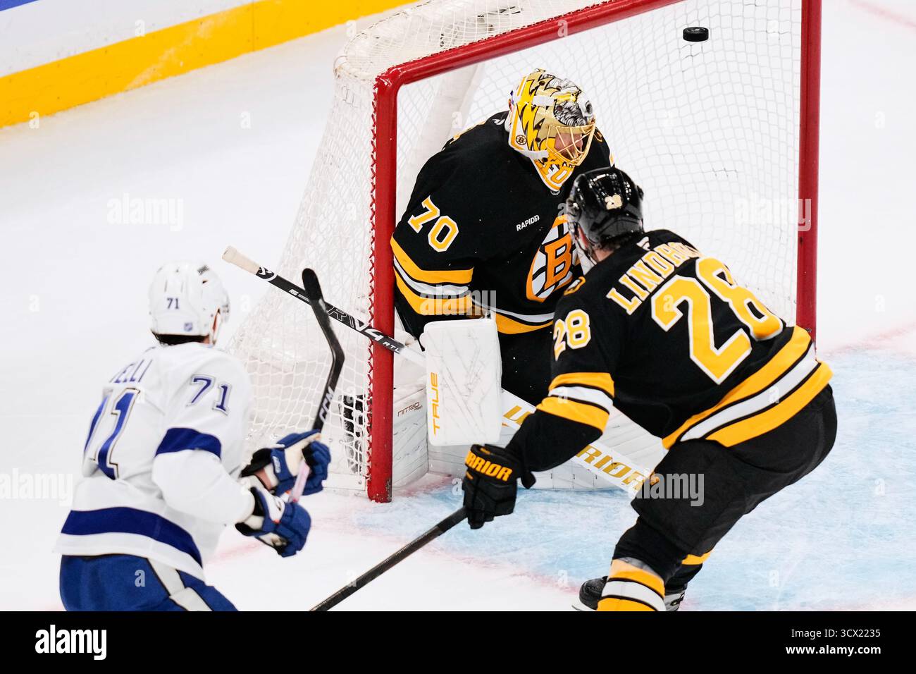 Tampa Bay Lightning center Anthony Cirelli (71) scores on Boston Bruins ...