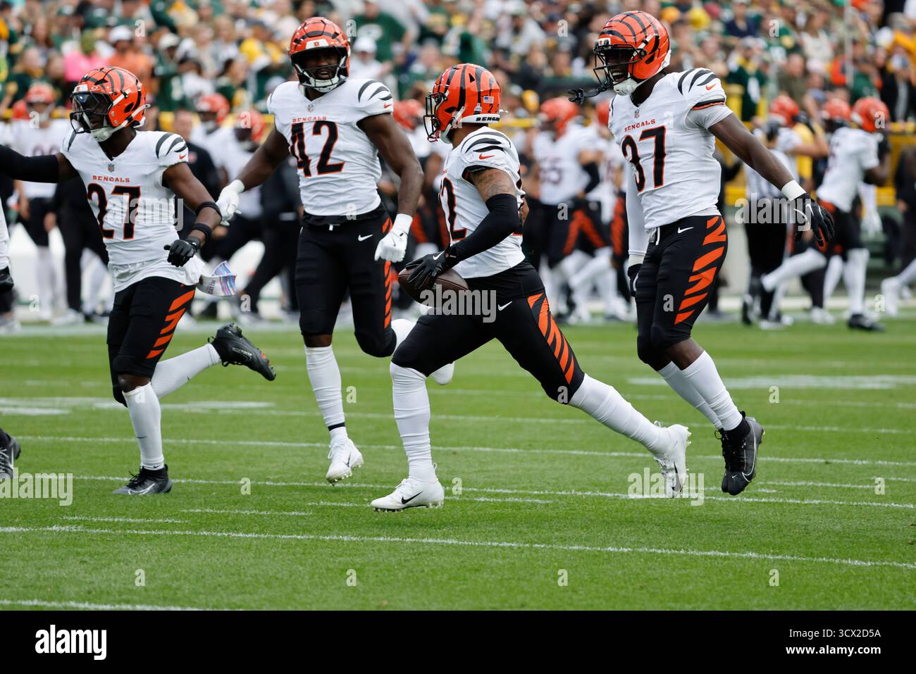 Cincinnati Bengals safety Geno Stone (22) during an NFL football game ...