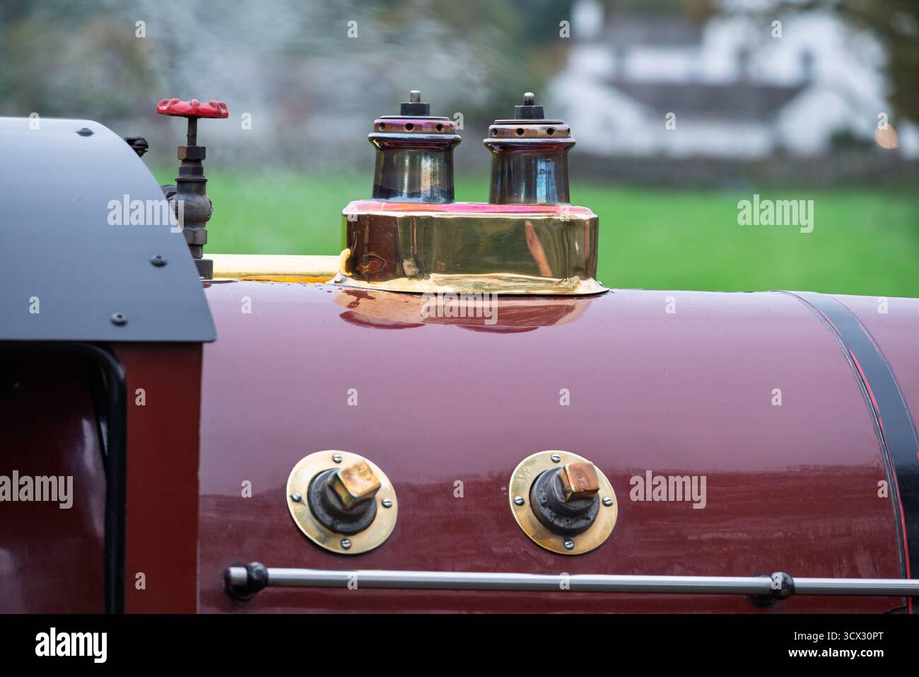 Iron releasing steam on black hi-res stock photography and images - Alamy