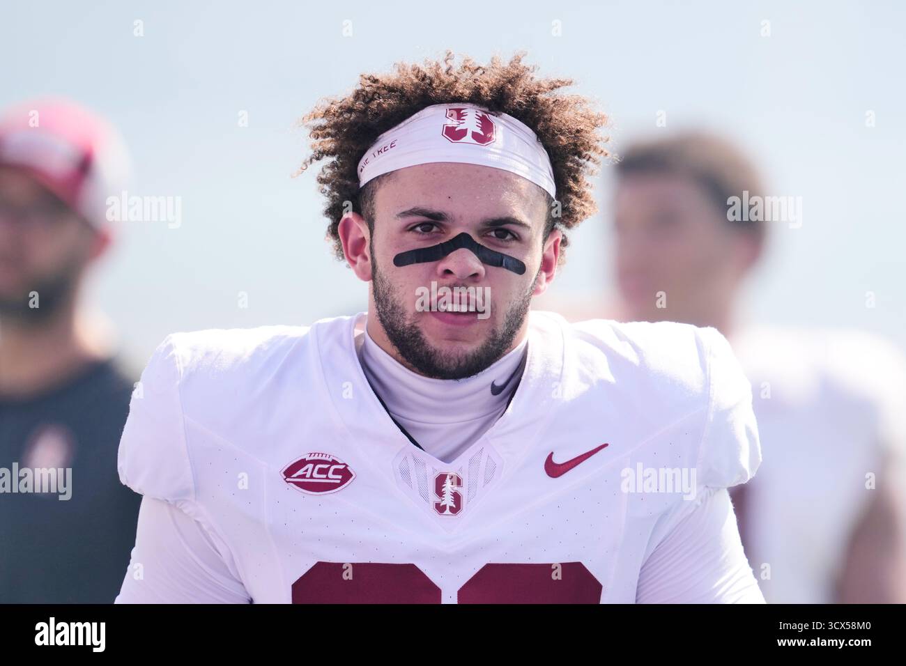 Stanford linebacker Tre Williams jogs off the field after an NCAA ...