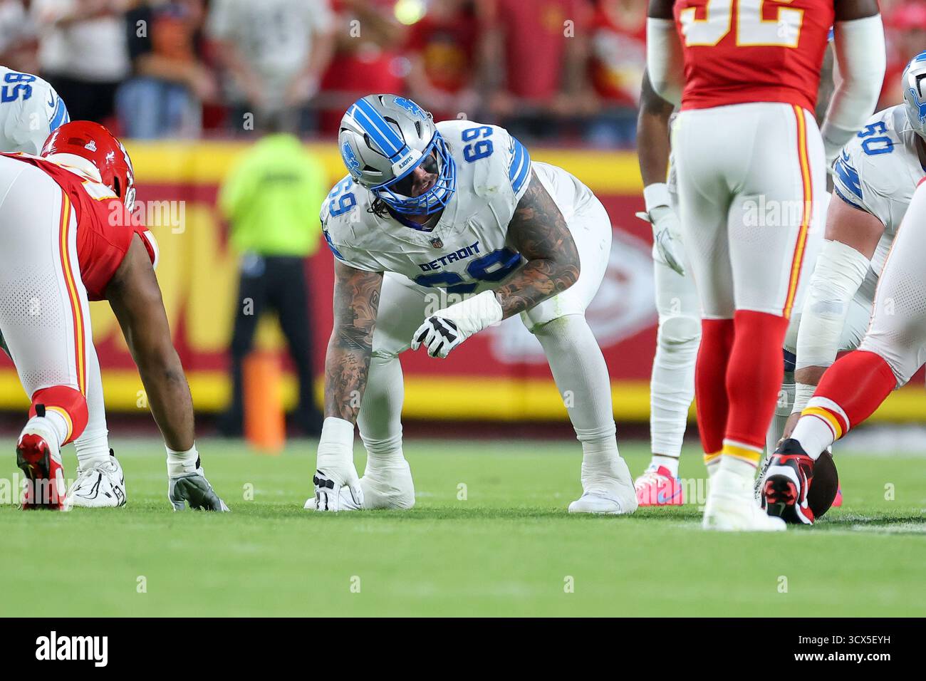 October 12, 2025: Detroit Lions guard Tate Ratledge (69) is seen during ...