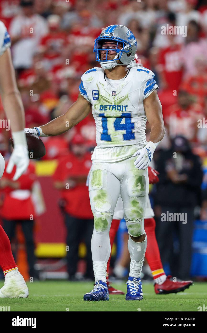 October 12, 2025: Detroit Lions wide receiver Amon Ra St. Brown (14) is ...