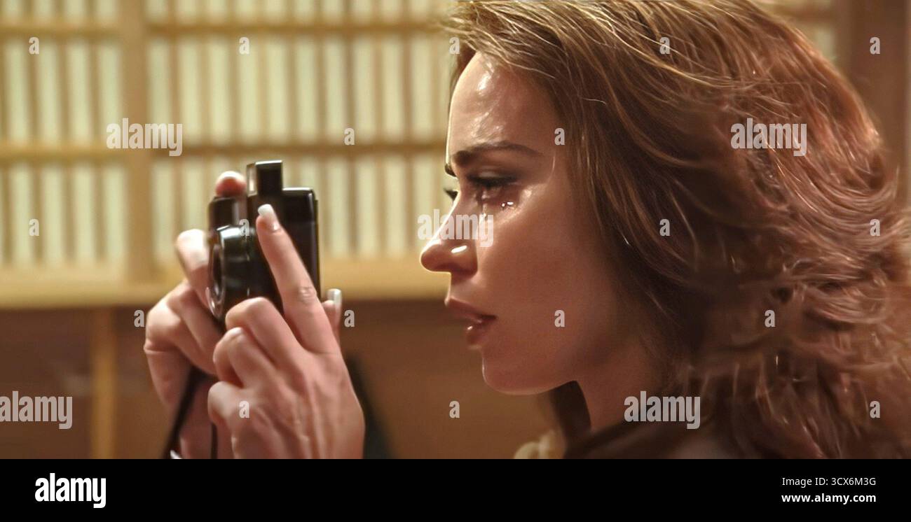 THE SMASHING MACHINE, (aka LA MAQUINA: THE SMASHING MACHINE), Emily ...