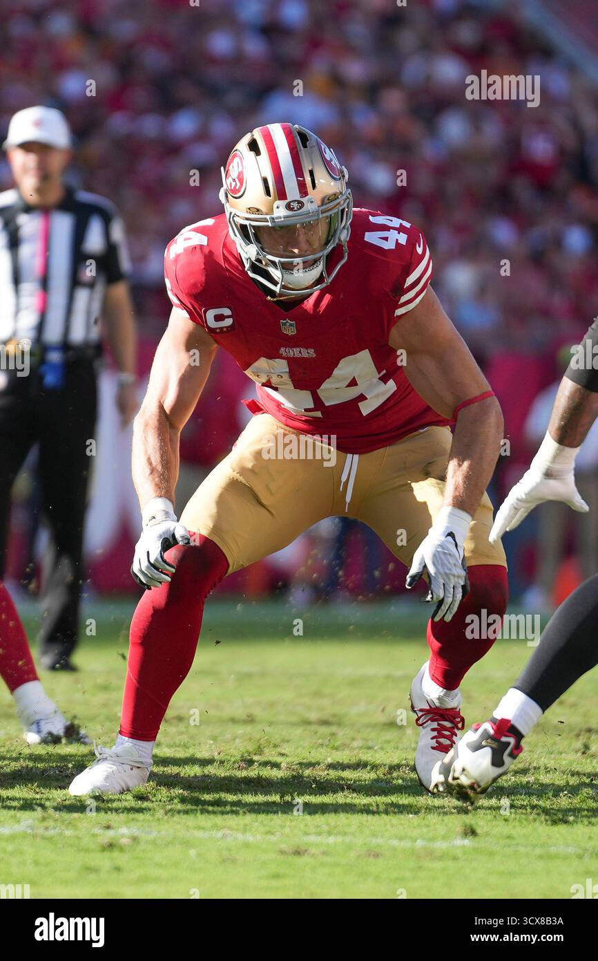 San Francisco 49ers fullback Kyle Juszczyk (44) run blocks during an ...