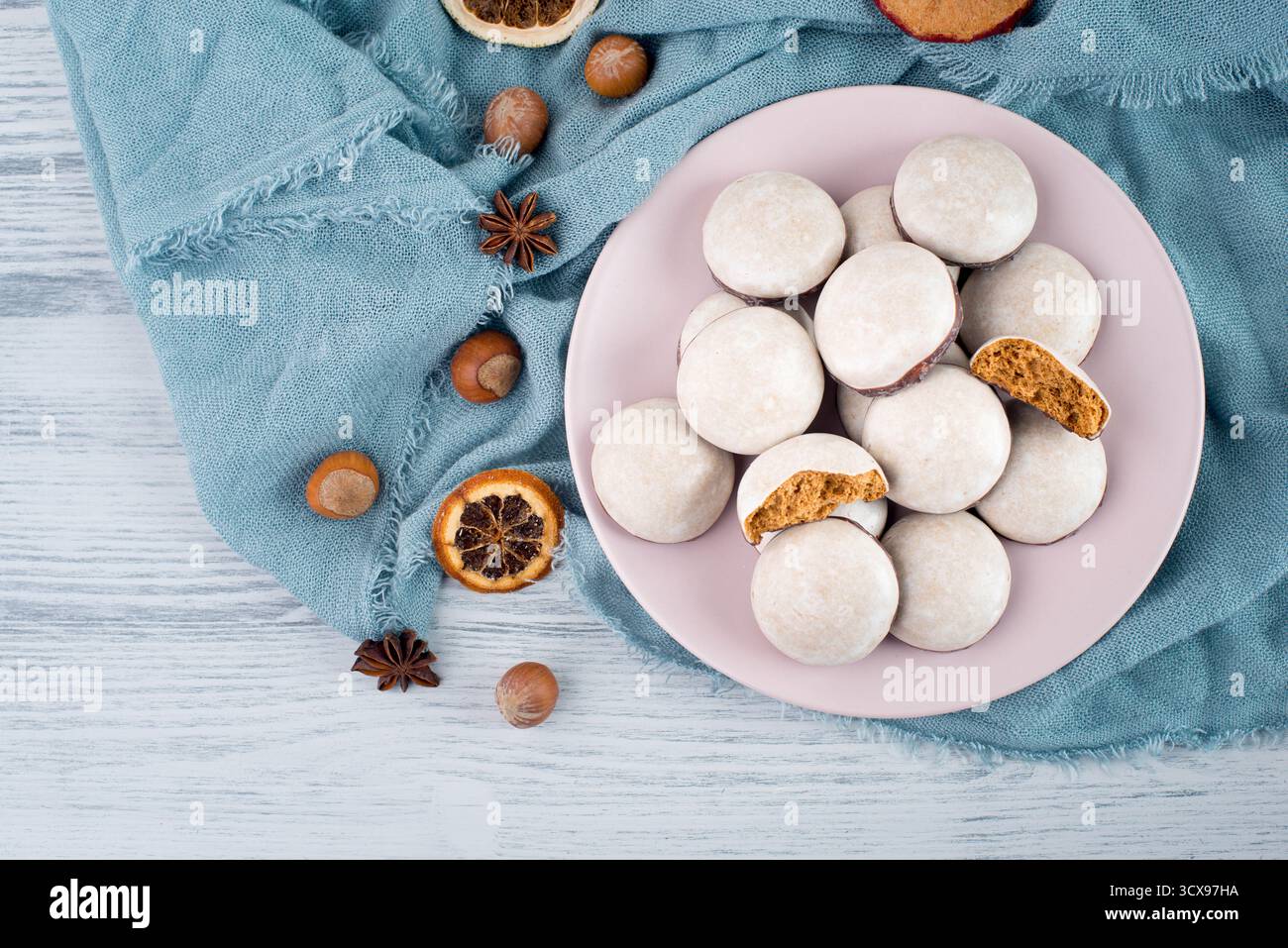 Pepper Nuts, Traditional German Christmas Sweets, Nuremberg Gingerbread ...