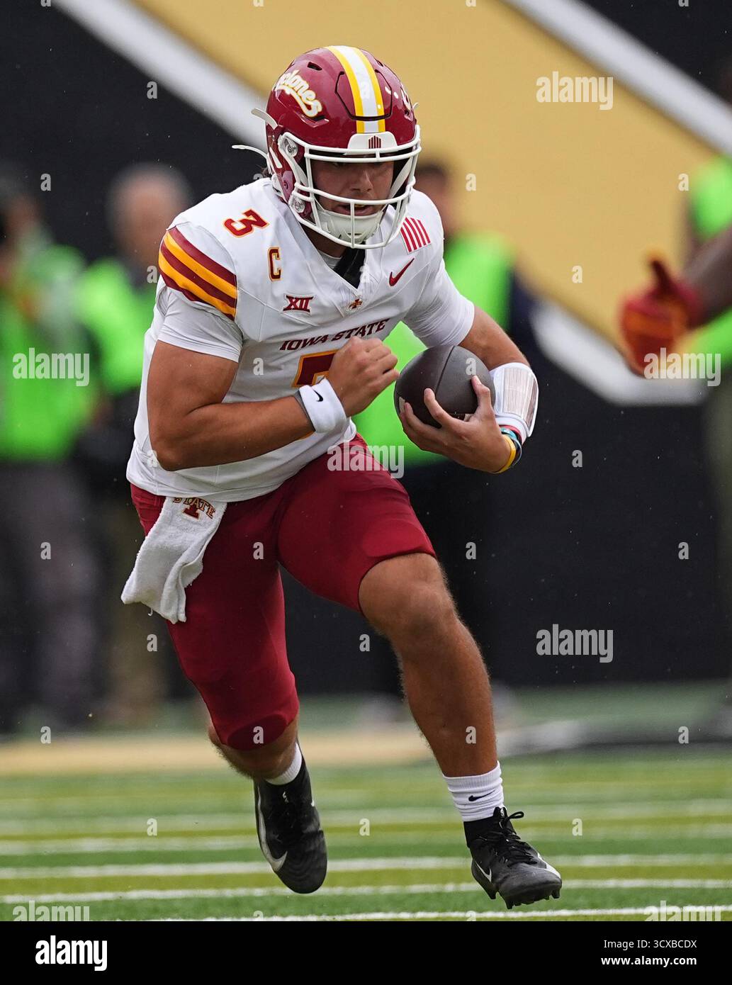 Iowa State quarterback Rocco Becht (3) in the first half of an NCAA ...