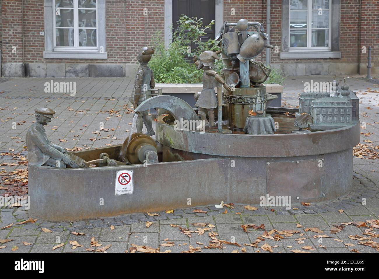 Galminus Fountain by Bonifatius Stirnberg 2009, modern art, Galminus ...