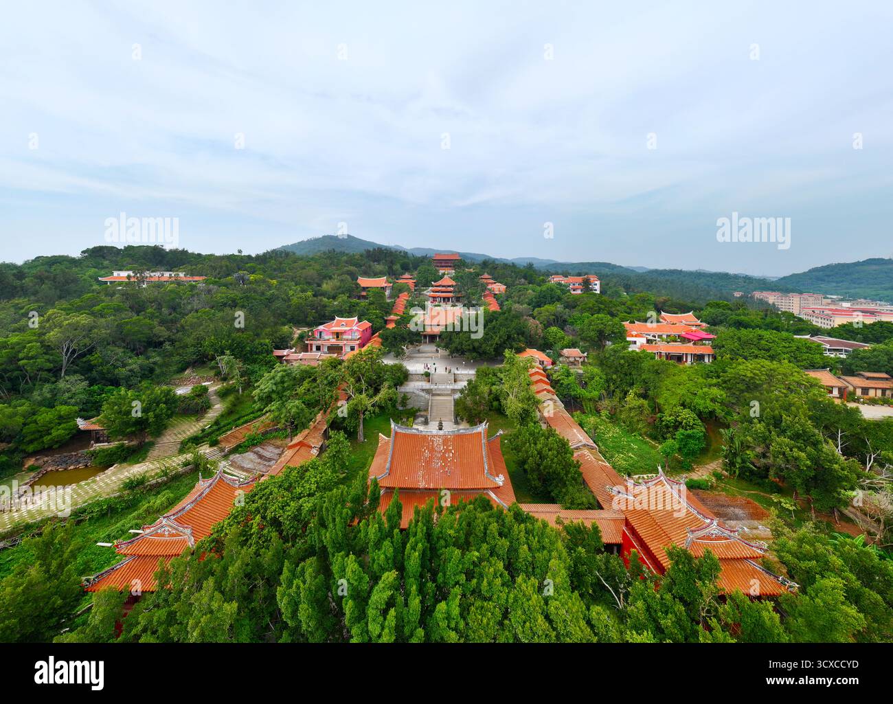 Dongchan shaolin temple hi-res stock photography and images - Alamy
