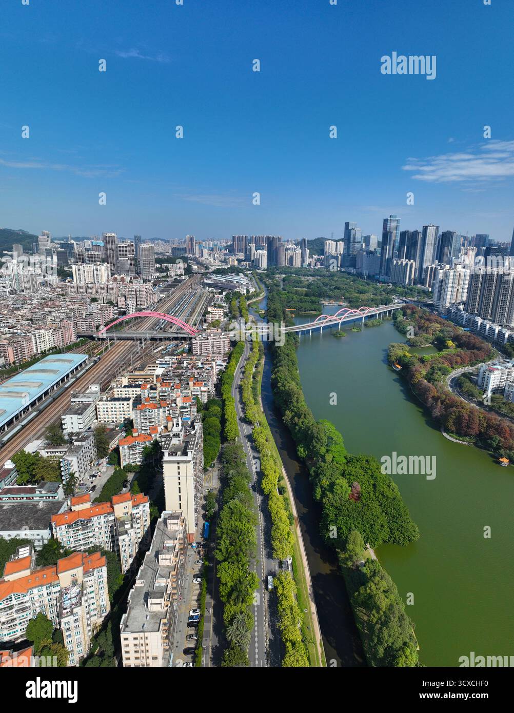 Honghu primary school hi-res stock photography and images - Alamy