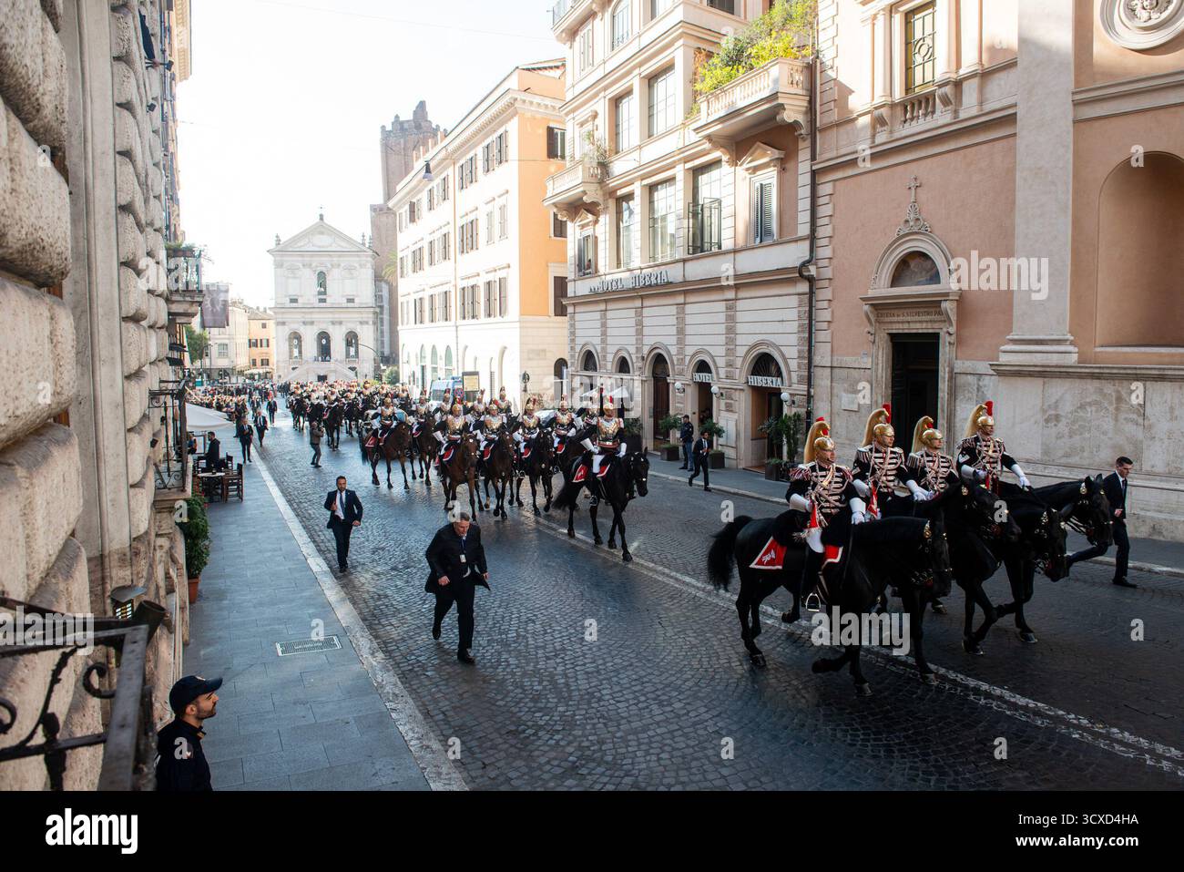 Papa leone 14 hi-res stock photography and images - Alamy