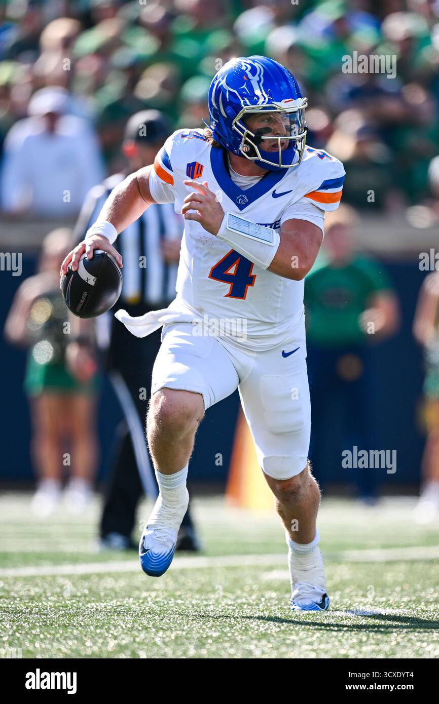 SOUTH BEND, IN - OCTOBER 04: Boise State Broncos Quarterback Maddux ...