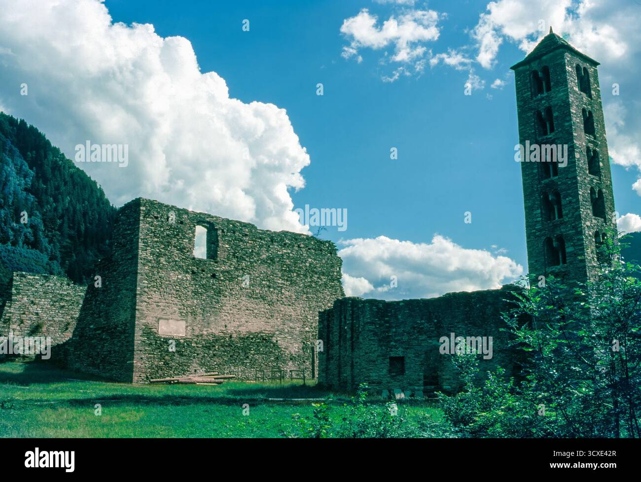 Castle of Mesocco, Valle Mesolcina, Canton Grigioni, Switzerland: ruins ...