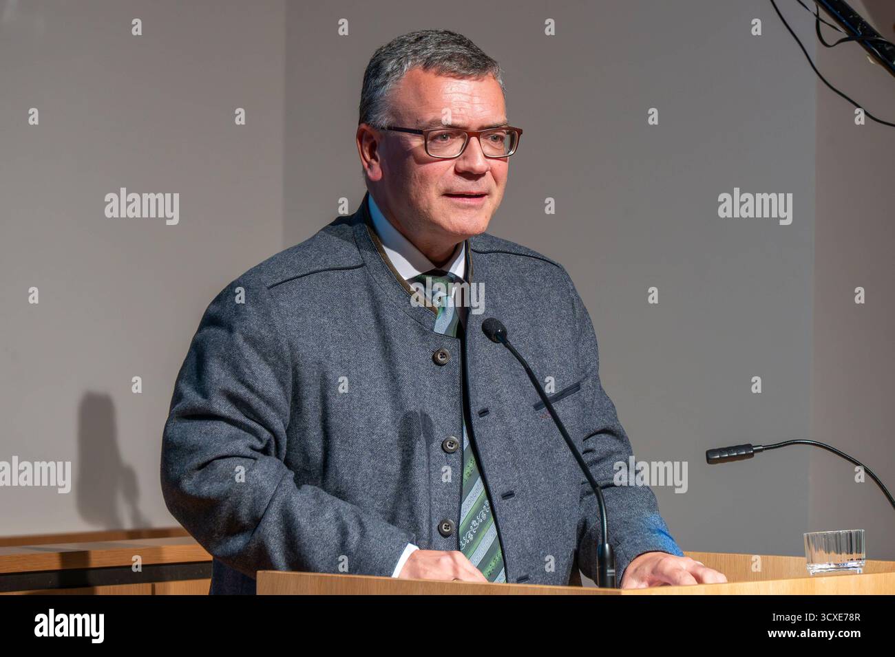Muenchen, Festredner zu 5.Jahren Sudetendeutsches Museum, Dr. Florian ...