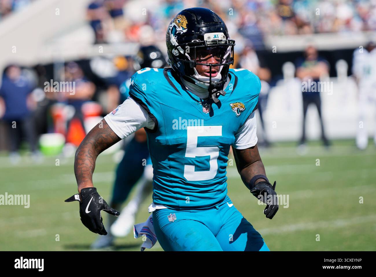 Jacksonville Jaguars wide receiver Dyami Brown (5) runs a rout during ...