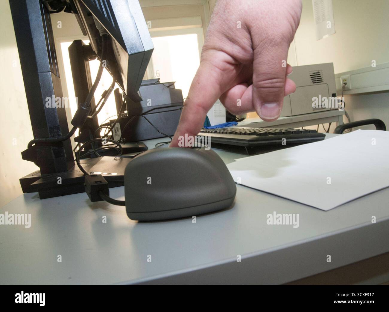 securing a fingerprint in forensics, making a fingerprint visible in ...