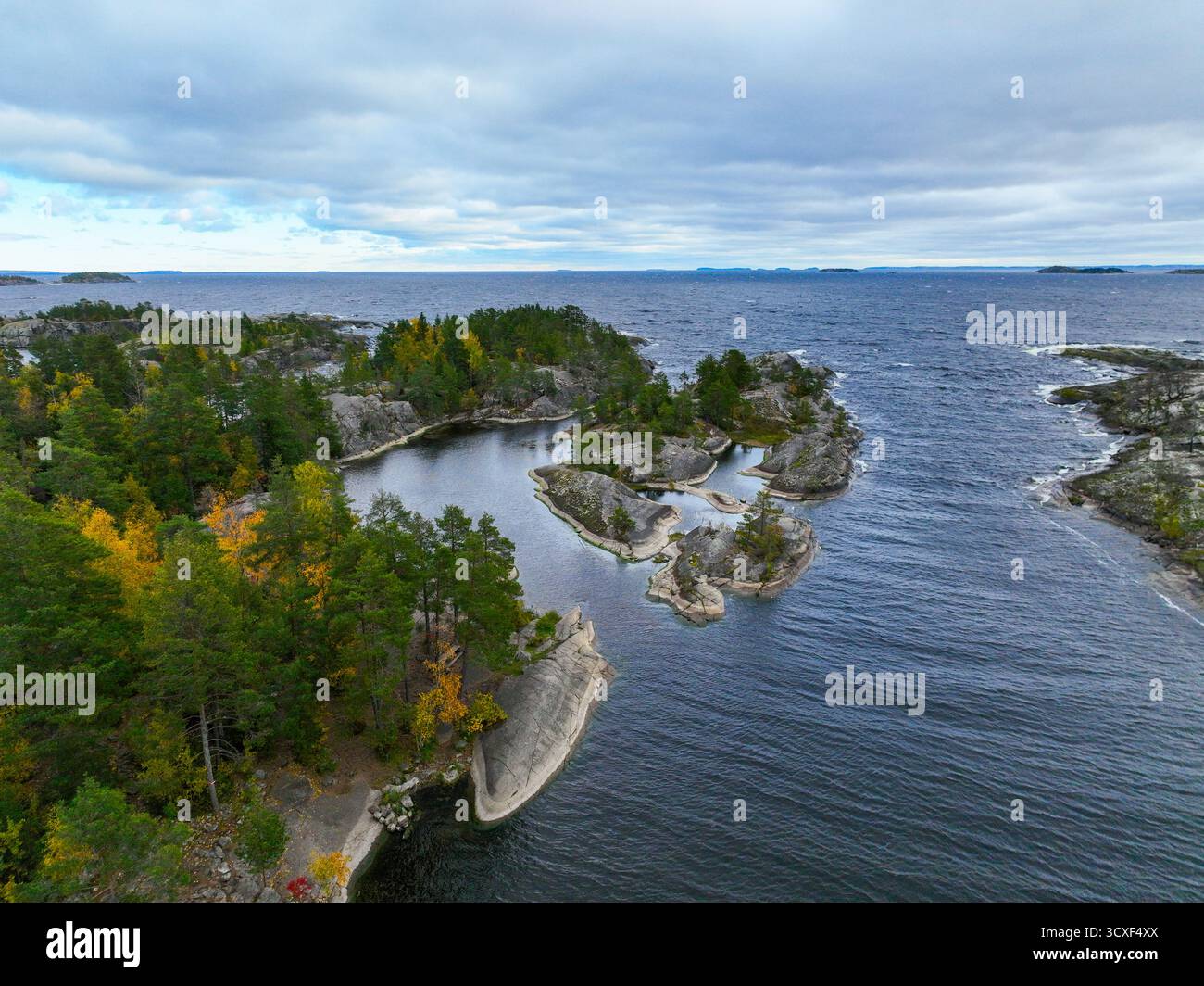 View rough skerry scenery hi-res stock photography and images - Alamy