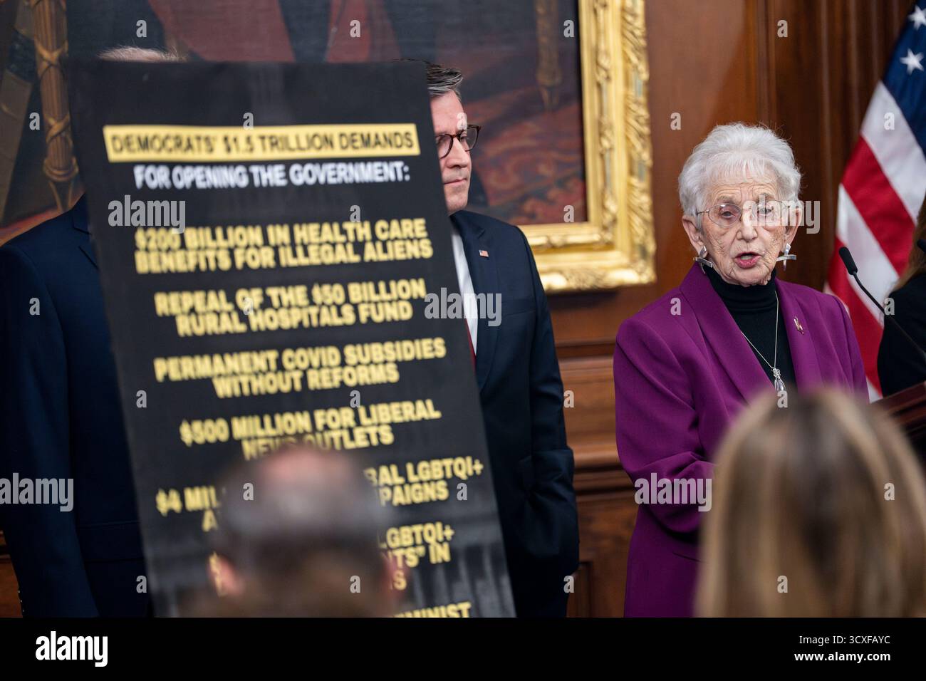 Rep virginia foxx hi-res stock photography and images - Alamy