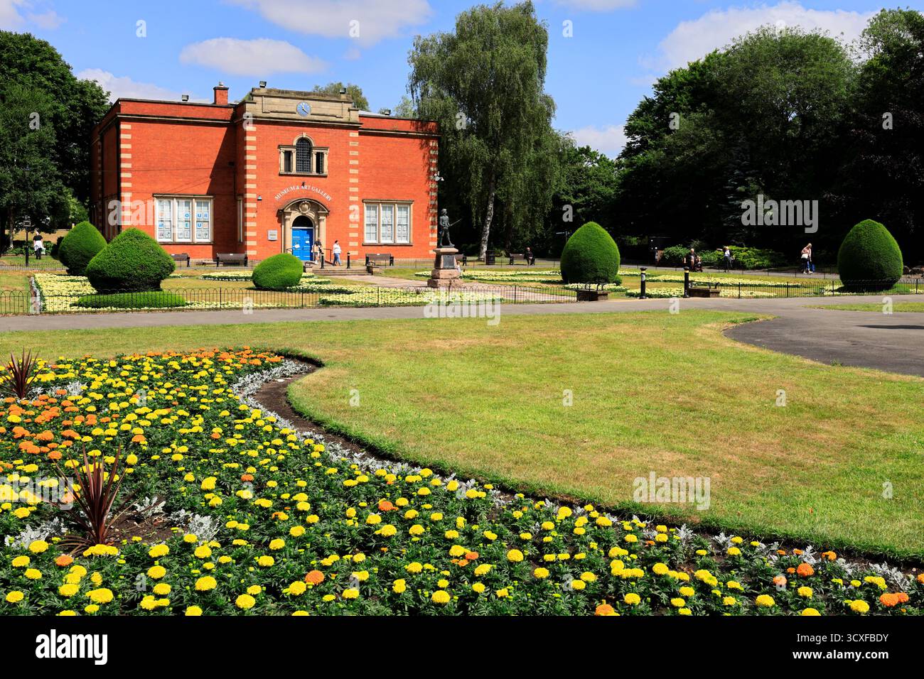 The Nuneaton Museum and Art Gallery in Riversley Park, Nuneaton town ...