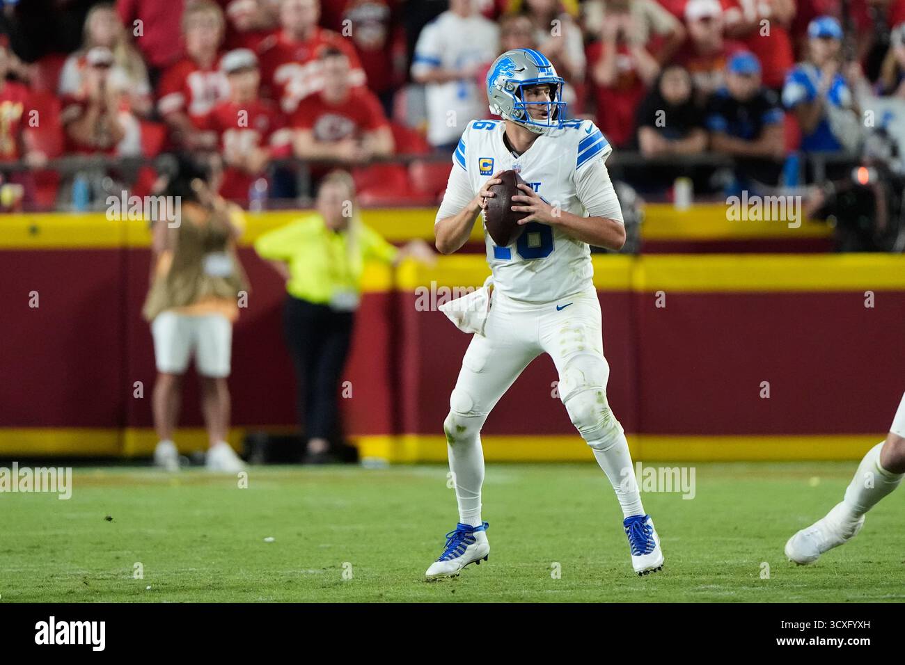 Detroit Lions quarterback Jared Goff looks to pass during the second ...