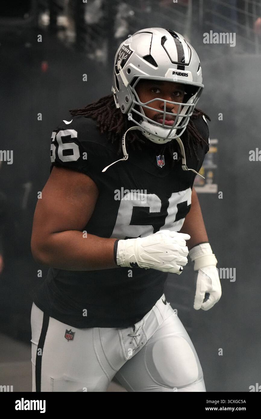 Las Vegas Raiders guard Dylan Parham (66) before an NFL football game ...