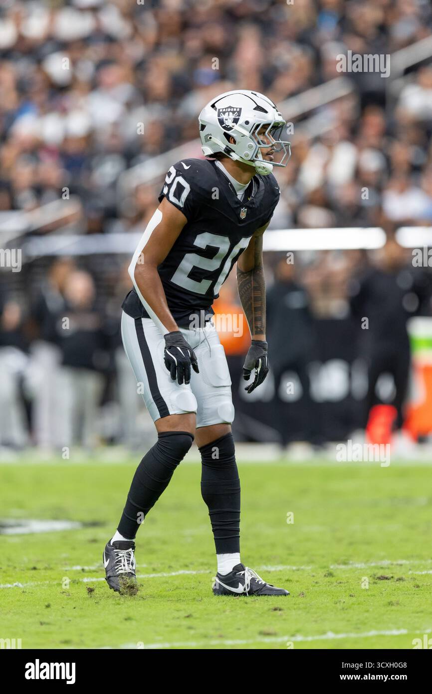 Las Vegas Raiders safety Isaiah Pola-Mao (20) against the Tennessee ...